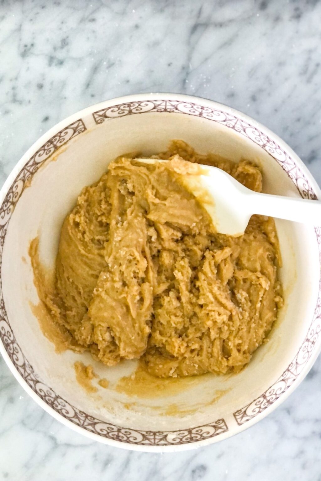 Toasted Hazelnut Banana Bread Bars with Nutella Swirl (No Mixer!)