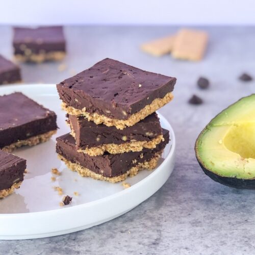 4-Ingredient No Bake Chocolate Avocado Bars (Graham Cracker Crust)