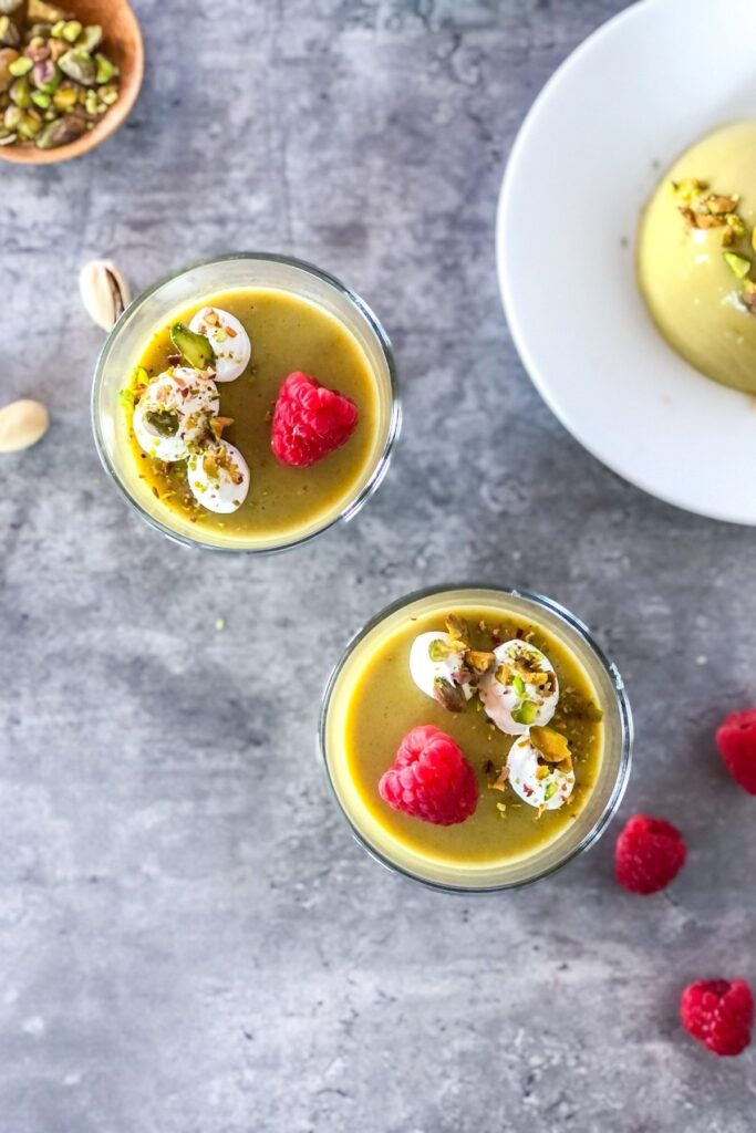 6-Ingredient Pistachio Panna Cotta with Greek Yogurt (Quick Prep)