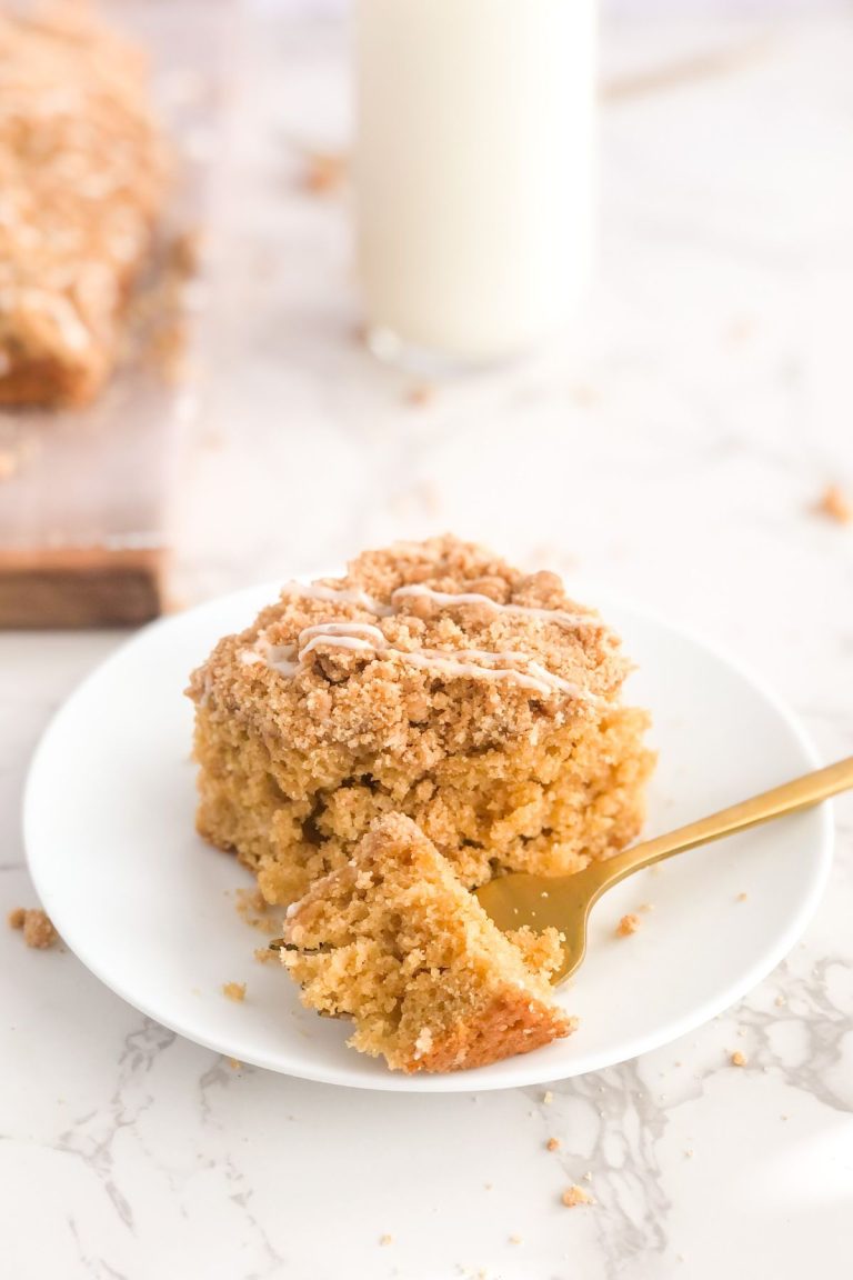 Spiced Biscoff Cake with Crumb Topping & Glaze (Easy & Moist)